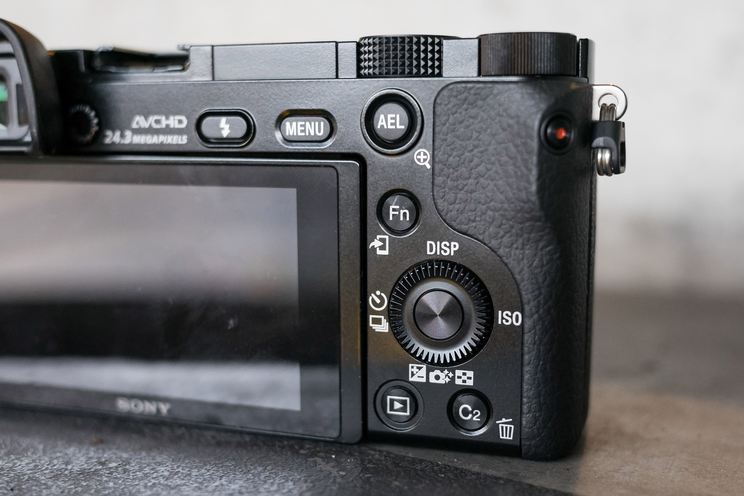 Preview: Hands-On der Sony Alpha 6000 | News | dkamera.de | Das ...
