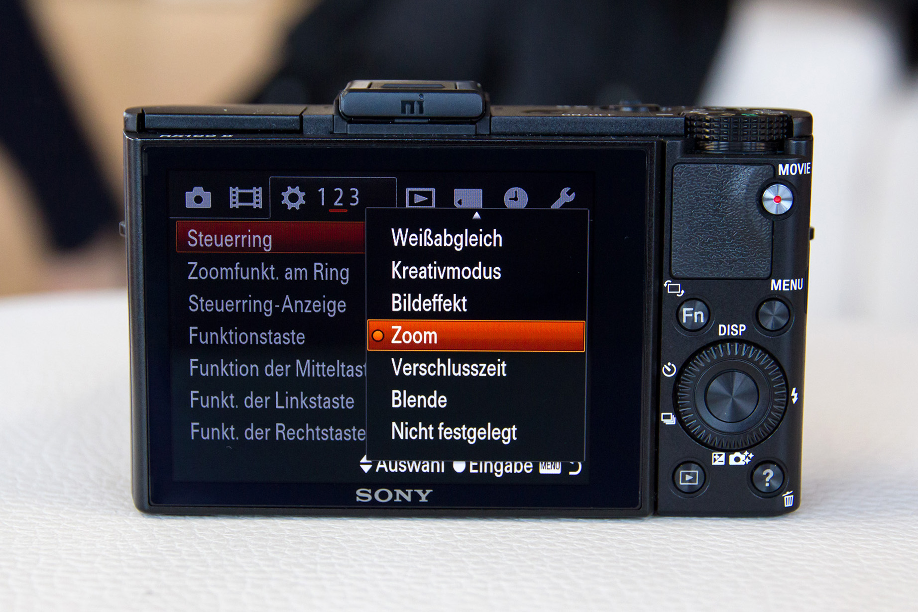 Preview: Hands-On der neuen Sony Cyber-shot DSC-RX100 II | News | dkamera.de | Das Digitalkamera ...